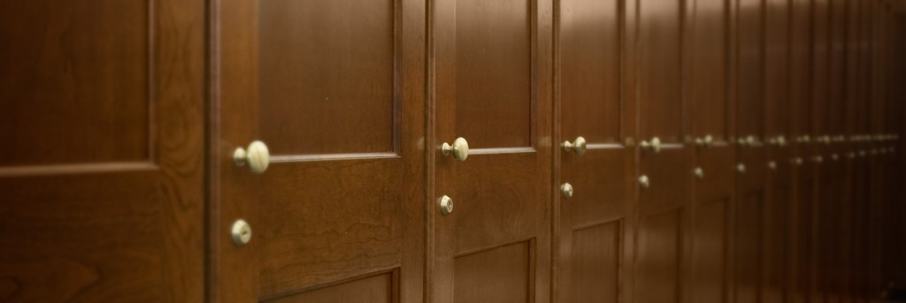 Selecting the Best Locker Doors